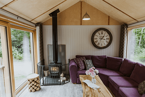 Last-minute availability - Burnbake